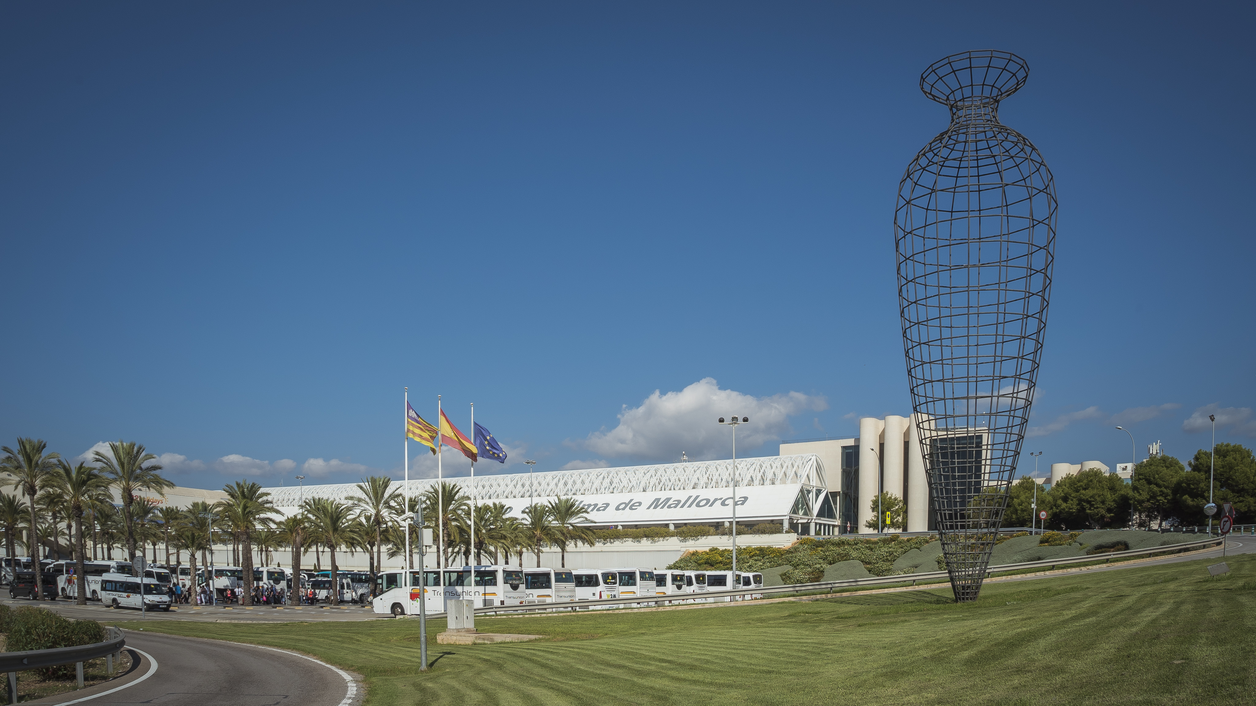 Palma Airport Breaks Records In 2017 With Over 13 9 Mio Passengers